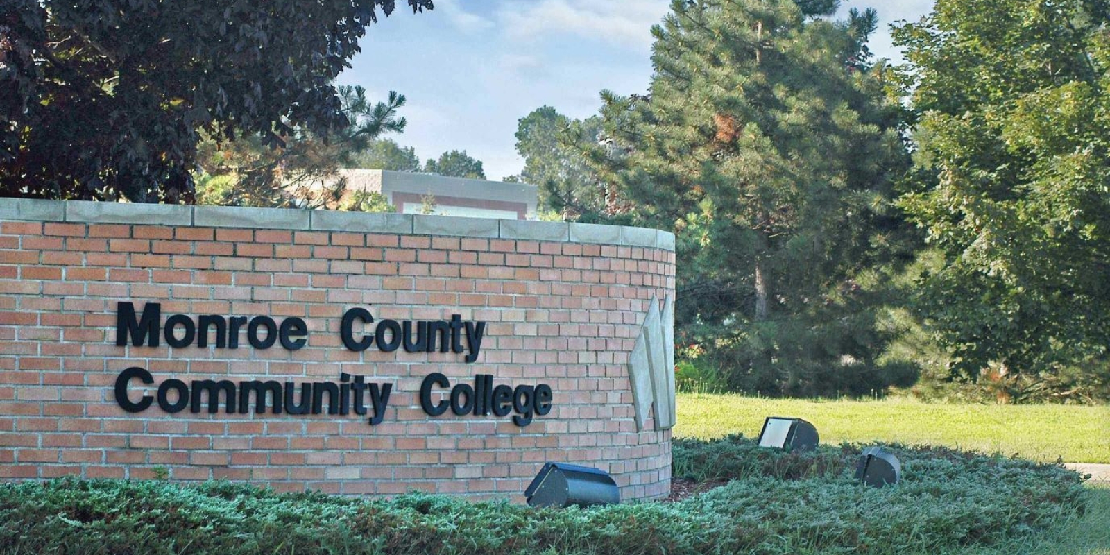 Find your path. | Monroe County Community College